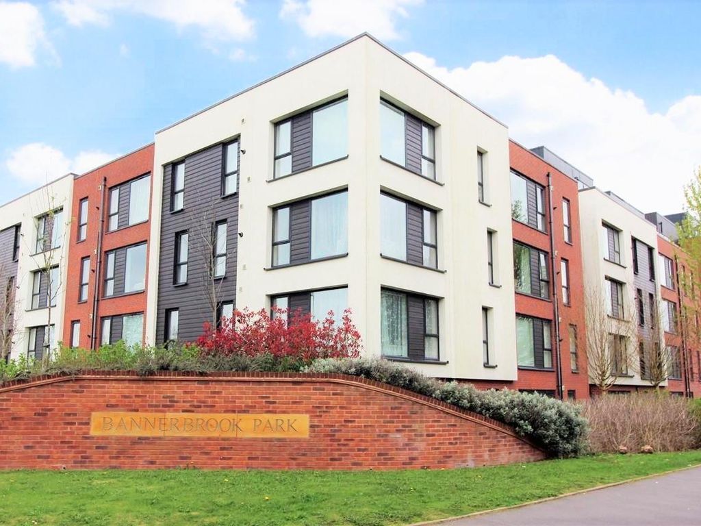 3 bed flat to rent in Monticello Way, Coventry CV4, £1,100 pcm - Zoopla