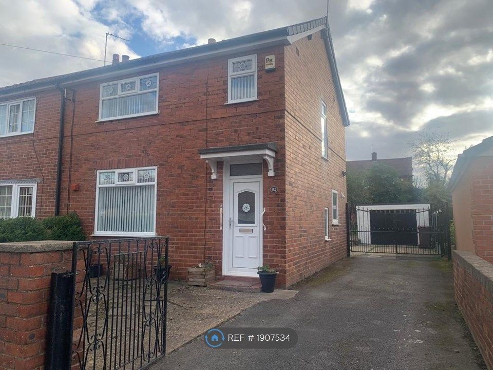 3 bed semi-detached house to rent in Churchbalk Lane, Pontefract WF8, £ ...
