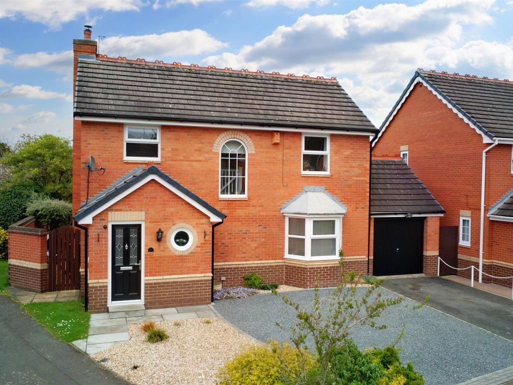 4 Bed Detached House For Sale In Neighwood Close Toton Beeston