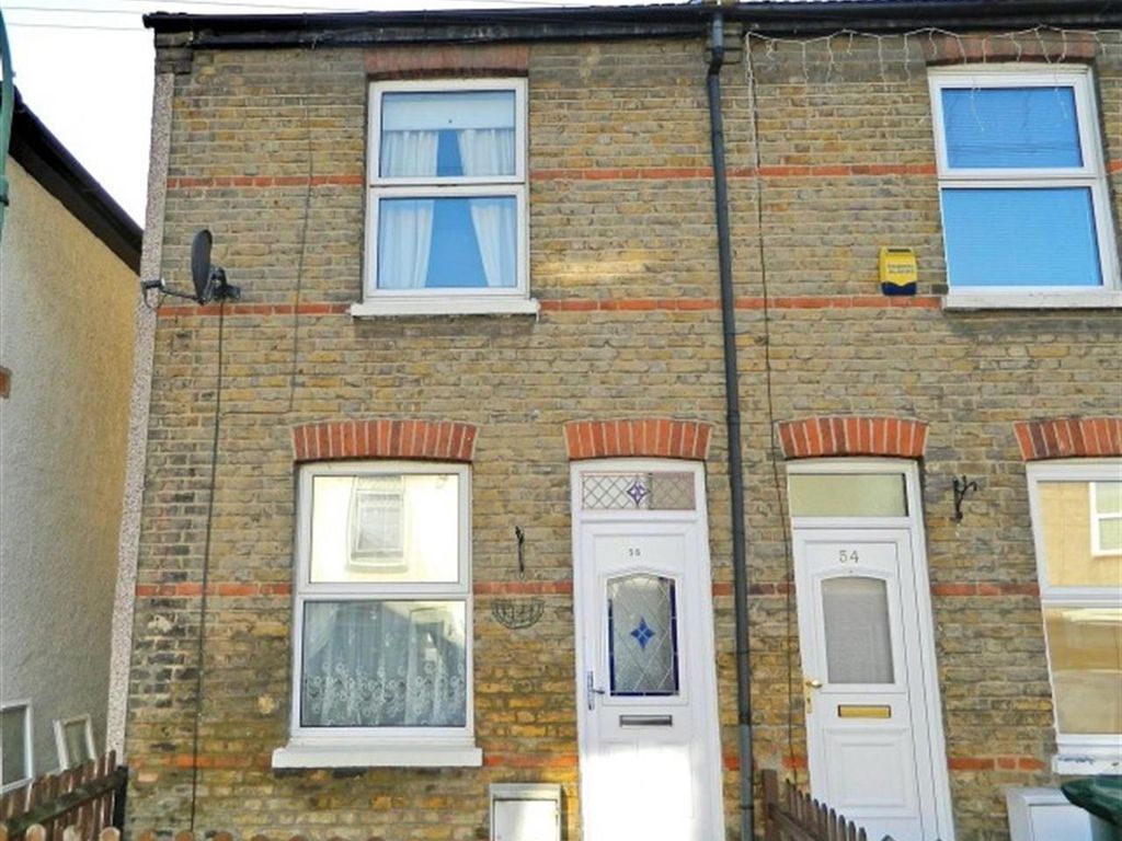 2 bed detached house to rent in Howard Road, Dartford, Kent DA1 - Zoopla