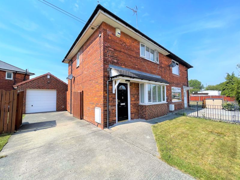 2 bed semi-detached house for sale in Trinity Grove, Hull HU9 - Zoopla