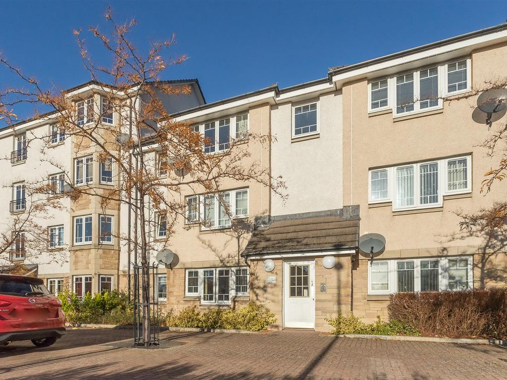 2 bed flat to rent in Simpson Square, Perth PH1 - Zoopla