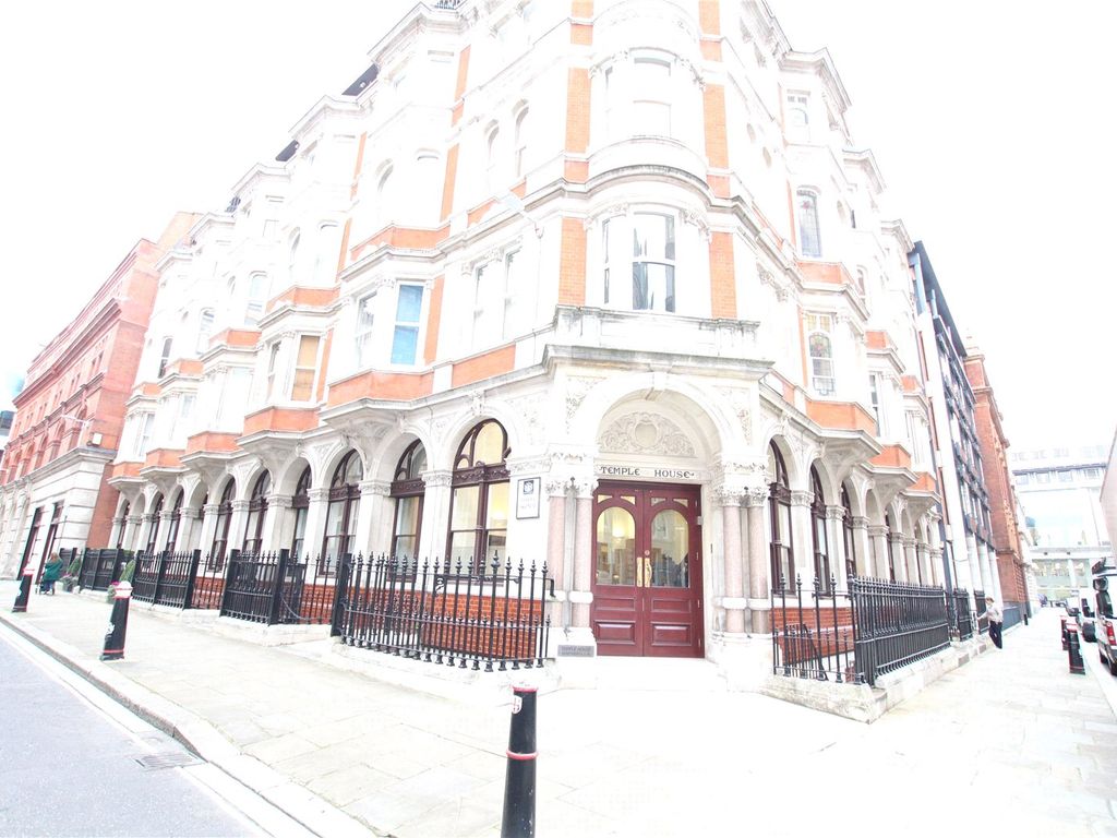 Studio to rent in Temple House, Temple, London EC4Y - Zoopla
