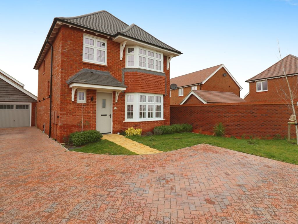 4 bed detached house for sale in Birch Ground Close, Houlton, Rugby CV23, £449,950 - Zoopla