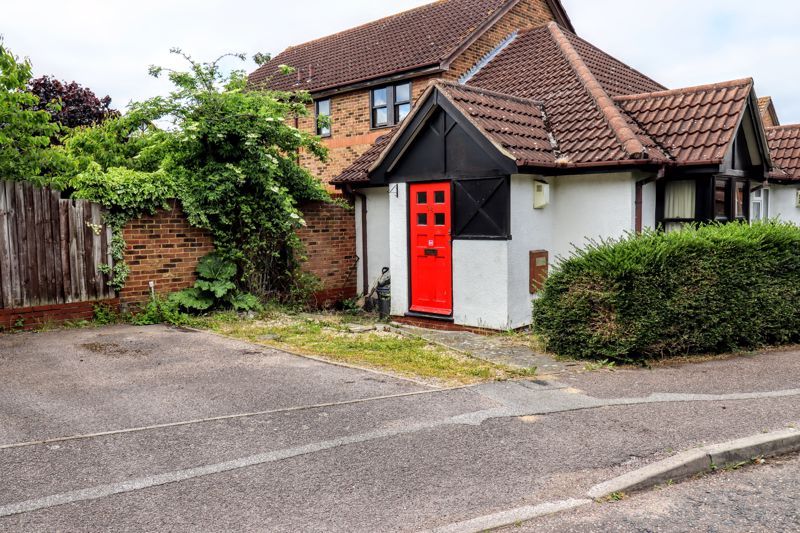 1 bed flat for sale in Boxberry Gardens, Walnut Tree, Milton Keynes MK7 ...