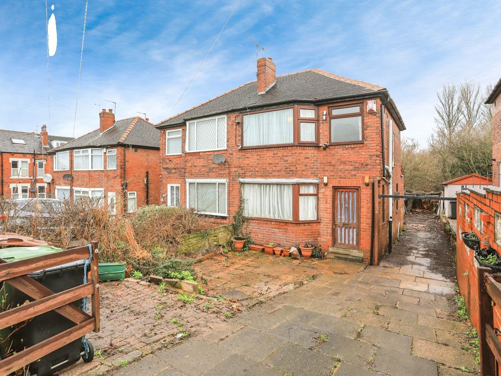 3 Bed Semi Detached House For Sale In Selby Road Leeds West Yorkshire