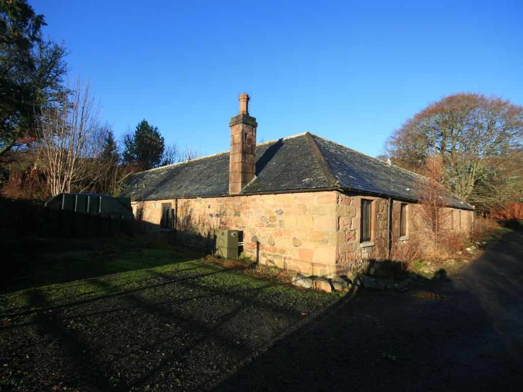 2 bed detached house for sale in Manse Road, Rhynie AB54 - Zoopla