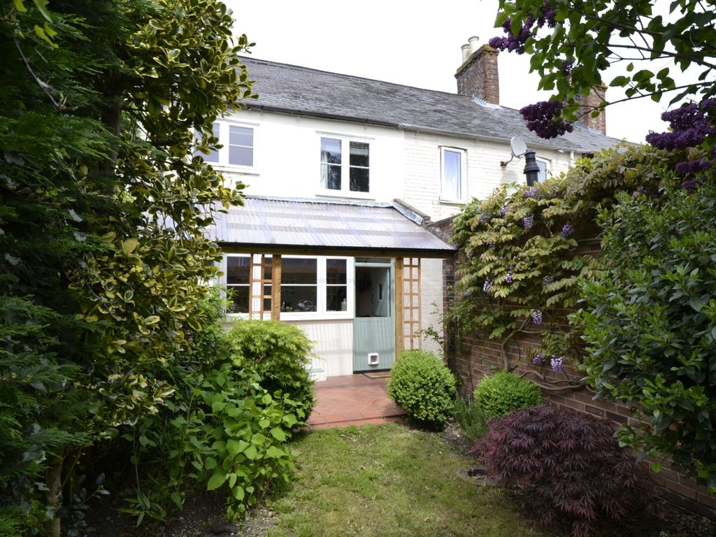 2 bed terraced house for sale in Enborne Road, Newbury, Berkshire RG14 ...