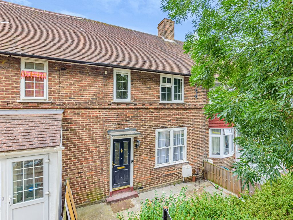 4 bed terraced house for sale in Mottingham Road, London SE9 - Zoopla