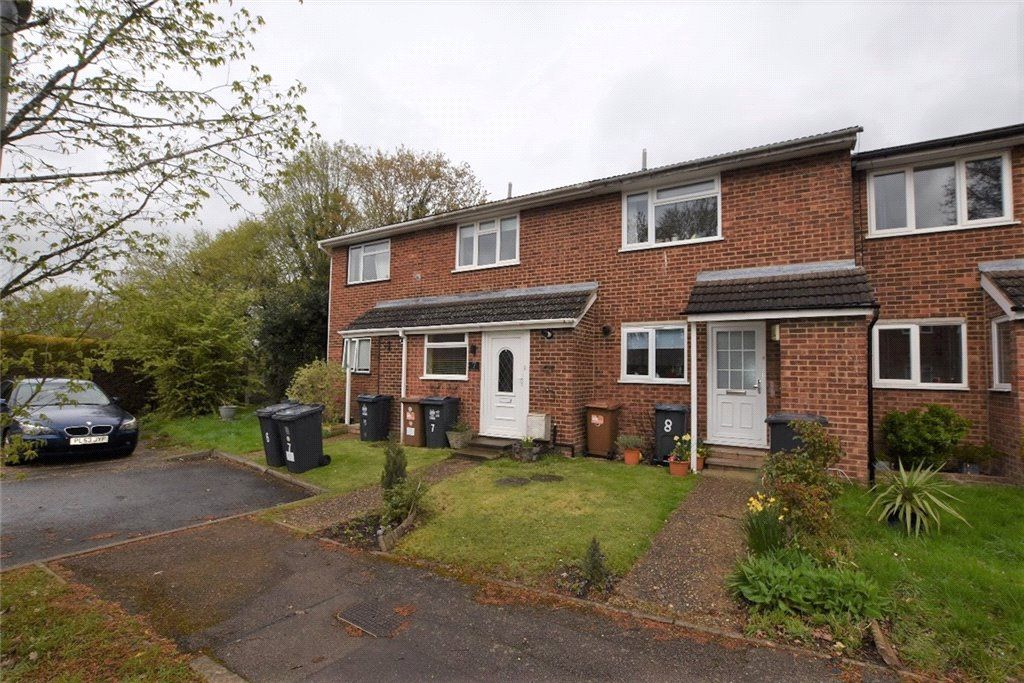 2 bed terraced house for sale in Wheat Croft, Bishop's Stortford ...