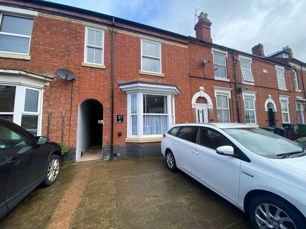 1 bed flat to rent in Birmingham Road, Hurcott, Kidderminster DY10, £ ...