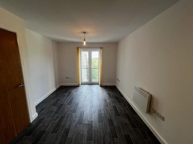 1 bed flat to rent in Otley Road, Bradford BD3, £550 pcm - Zoopla