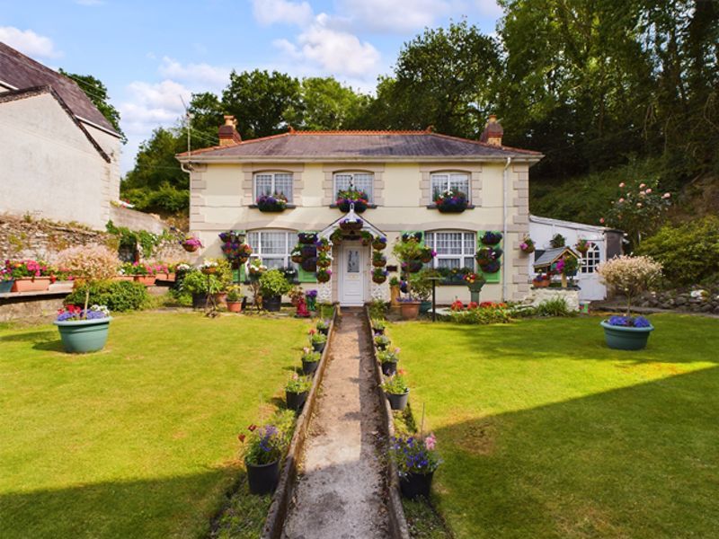 3 bed detached house for sale in Babell Road, Pensarn, Carmarthen SA31 ...