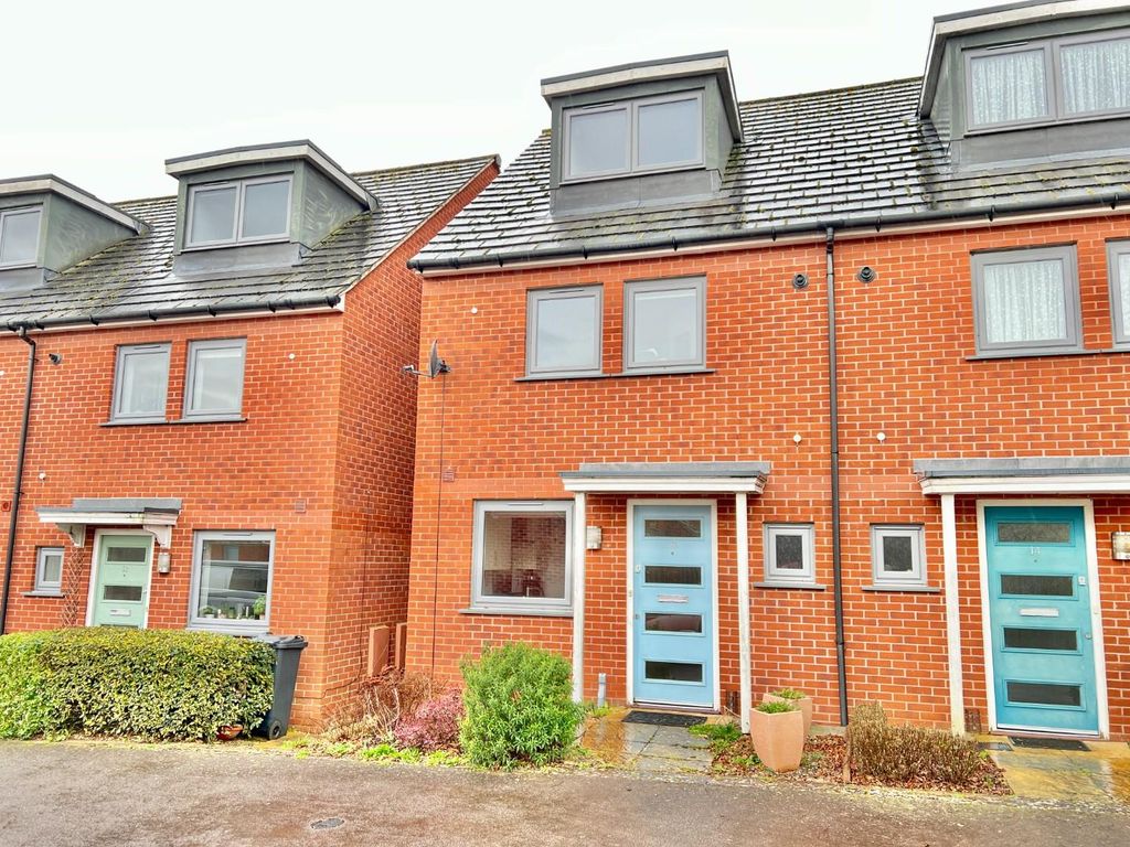 3 bed semi-detached house for sale in Graces Field, Stroud GL5, £ ...