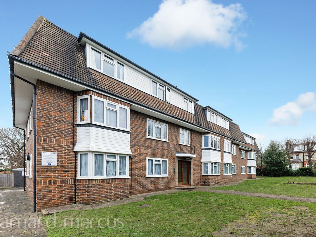 2 bed flat to rent in Eaton Road, Sutton SM2 - Zoopla