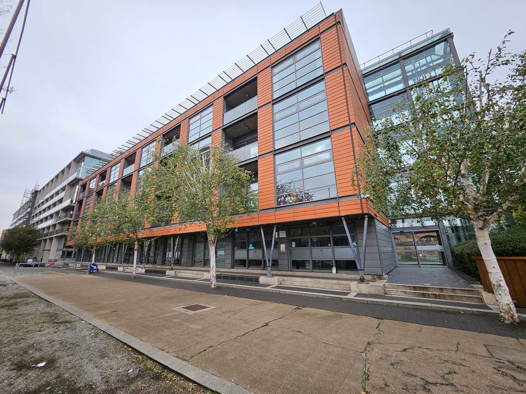 Retail premises to let in 4 Worsley Street, Manchester M15, £18,000 pa ...