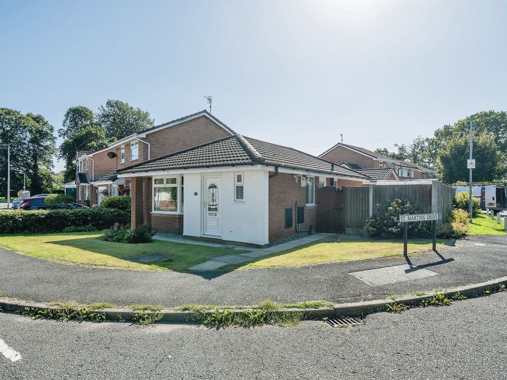 2 Bed Detached Bungalow For Sale In Foxall Way Great Sutton Ellesmere