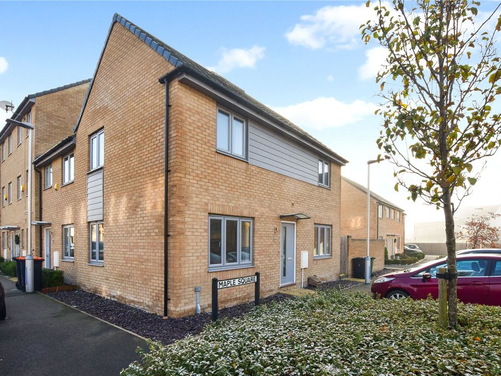 3 bed end terrace house for sale in Maple Square, Dunstable ...