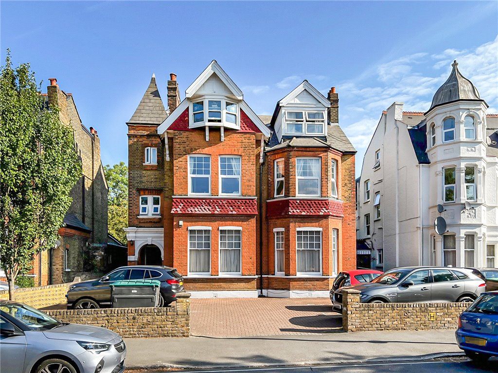 3 bed flat to rent in Madeley Road, Ealing W5 - Zoopla