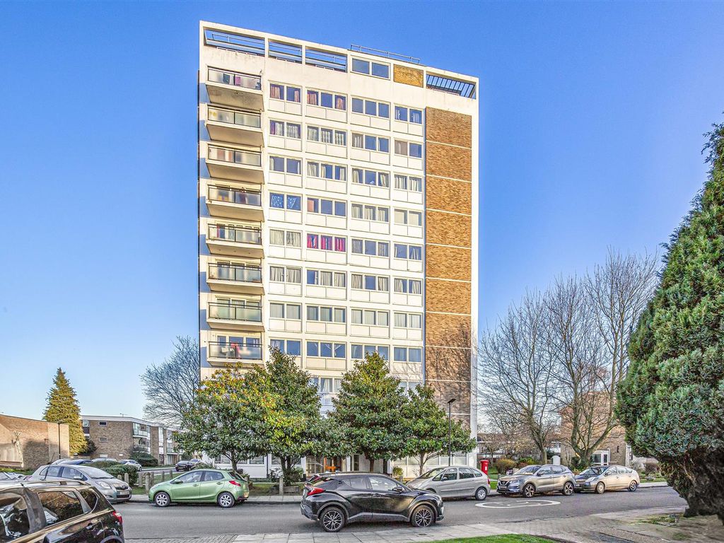 2 bed flat for sale in Westbourne House, Wheatlands, Heston TW5, £339,950 - Zoopla