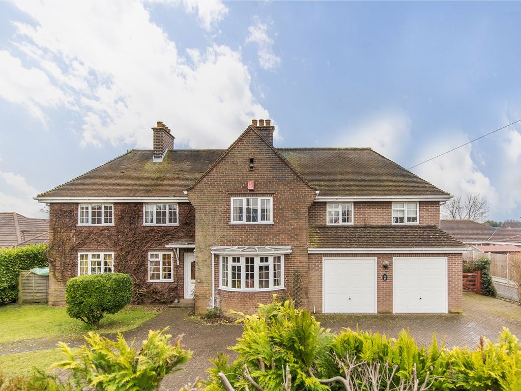 5 Bed Detached House For Sale In Blackberry Road Stanway Colchester