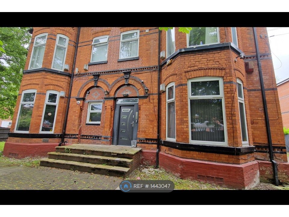 2 bed flat to rent in Polygon Road, Manchester M8 - Zoopla