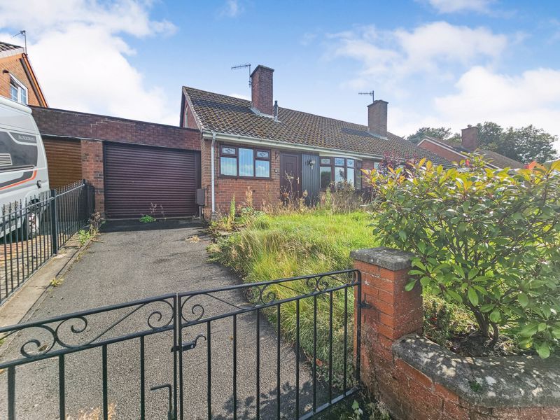 3 Bed Semi Detached Bungalow For Sale In Trafford Close Leek