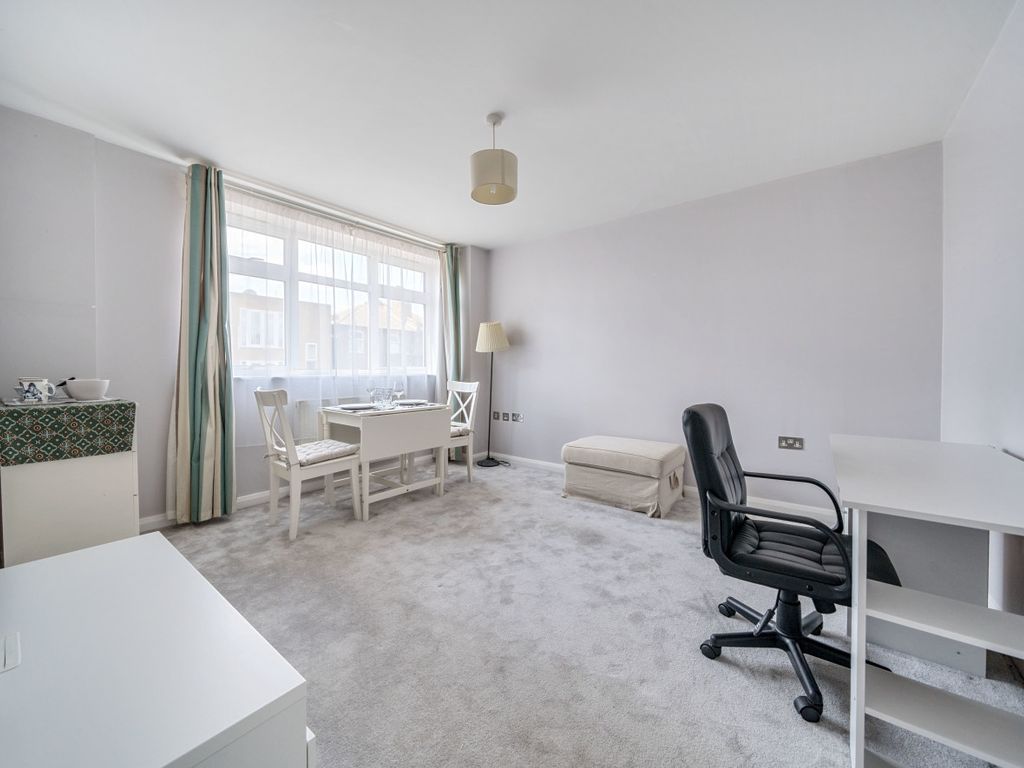 1 bed flat for sale in Clipper Way, London SE13 - Zoopla