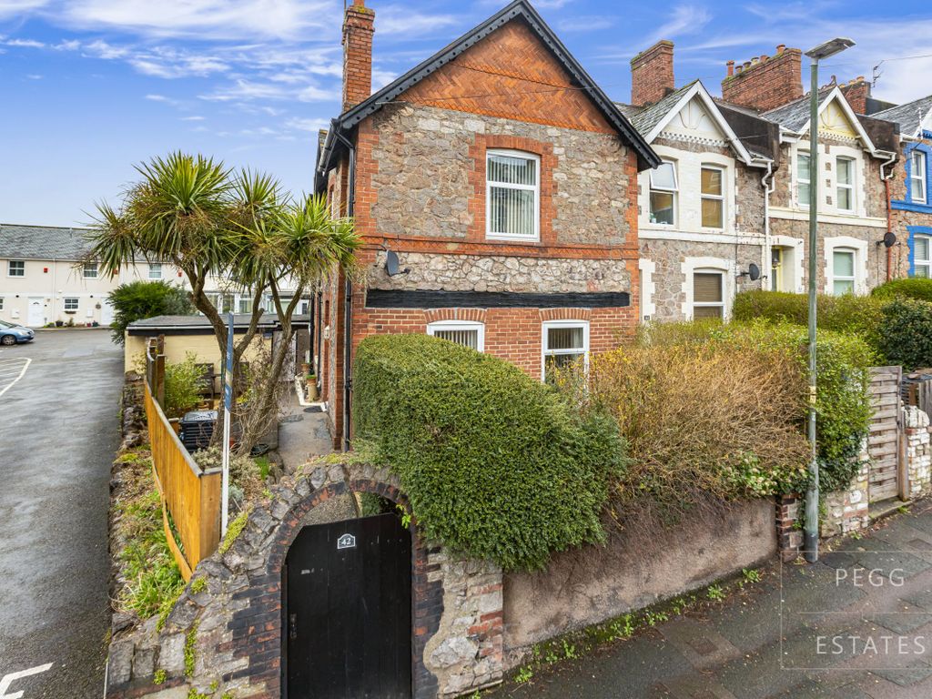 3 Bed End Terrace House For Sale In Upton Hill Torquay Tq1 £250 000