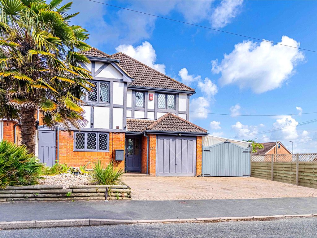4 bed detached house for sale in Tile Kiln Lane, Leverstock Green, Hemel Hempstead ...