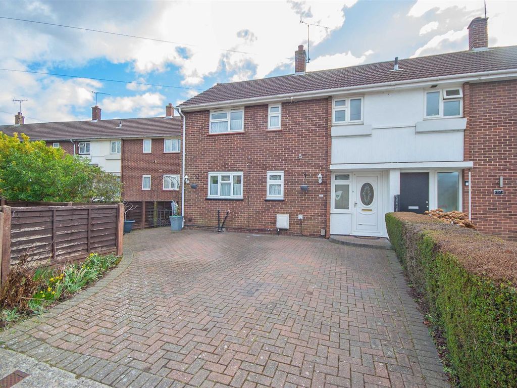 3 bed semi-detached house for sale in Hillary Close, Old Springfield ...