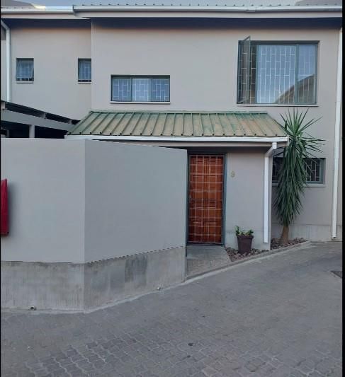 Eros, Windhoek, Namibia, 3 bed town house for sale, £87,039 - Zoopla