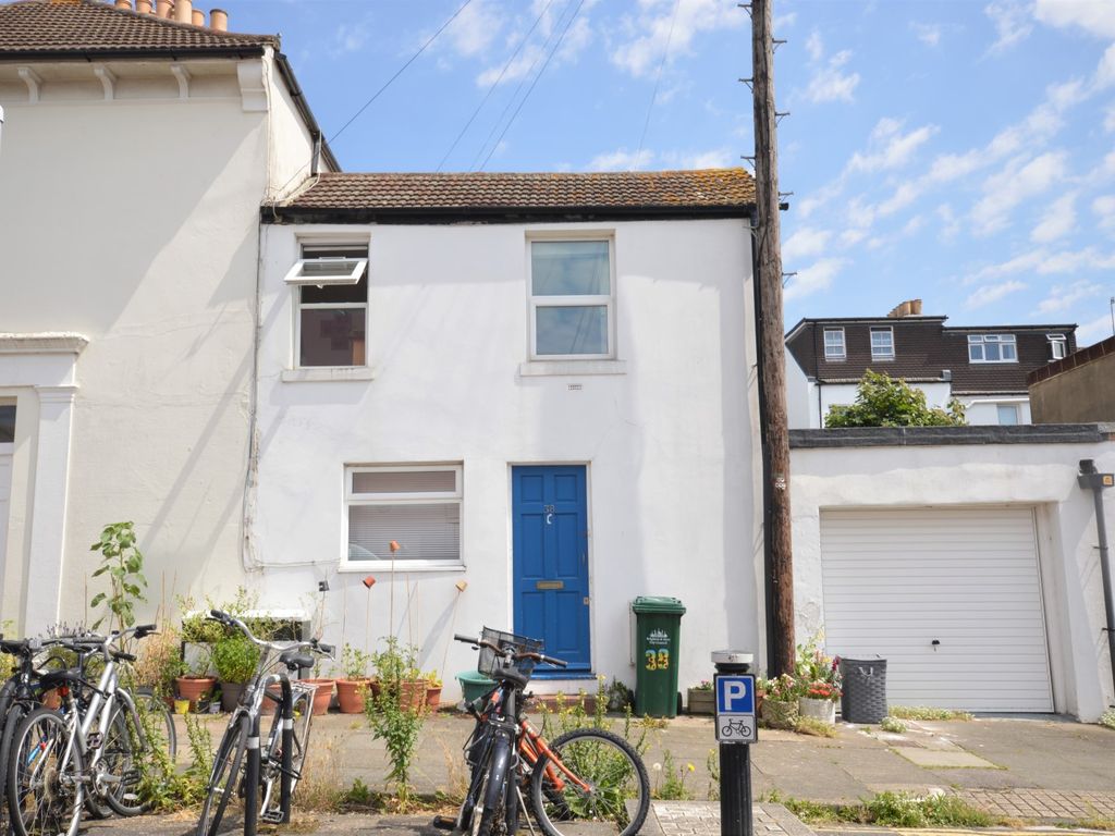 1 bed detached house to rent in Ditchling Rise, Brighton BN1, £1,100 ...