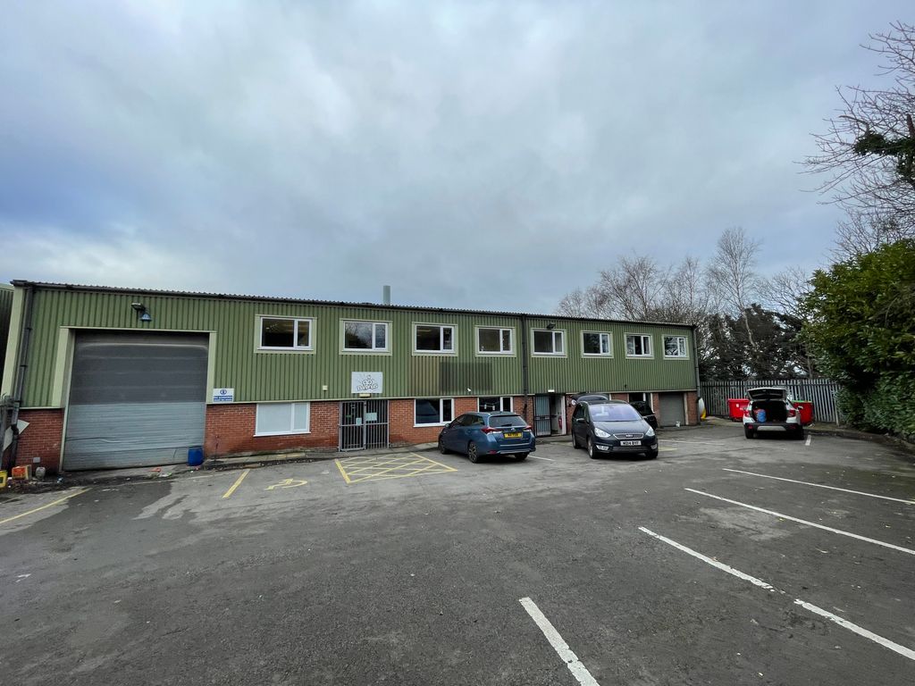 Industrial to let in 2 Tower Court, Greenfield Farm Industrial Estate ...