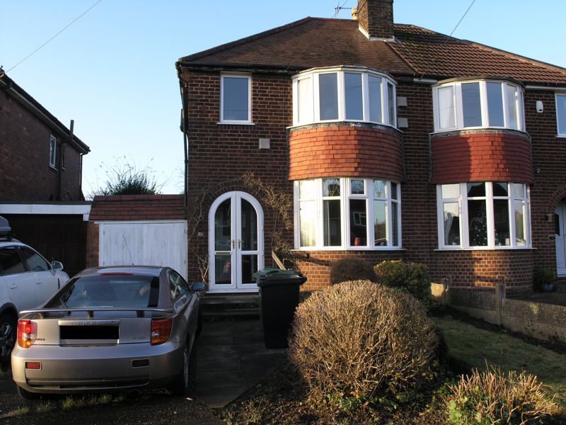 3 Bed Semi Detached House For Sale In Bourne Avenue Halesowen B62 £