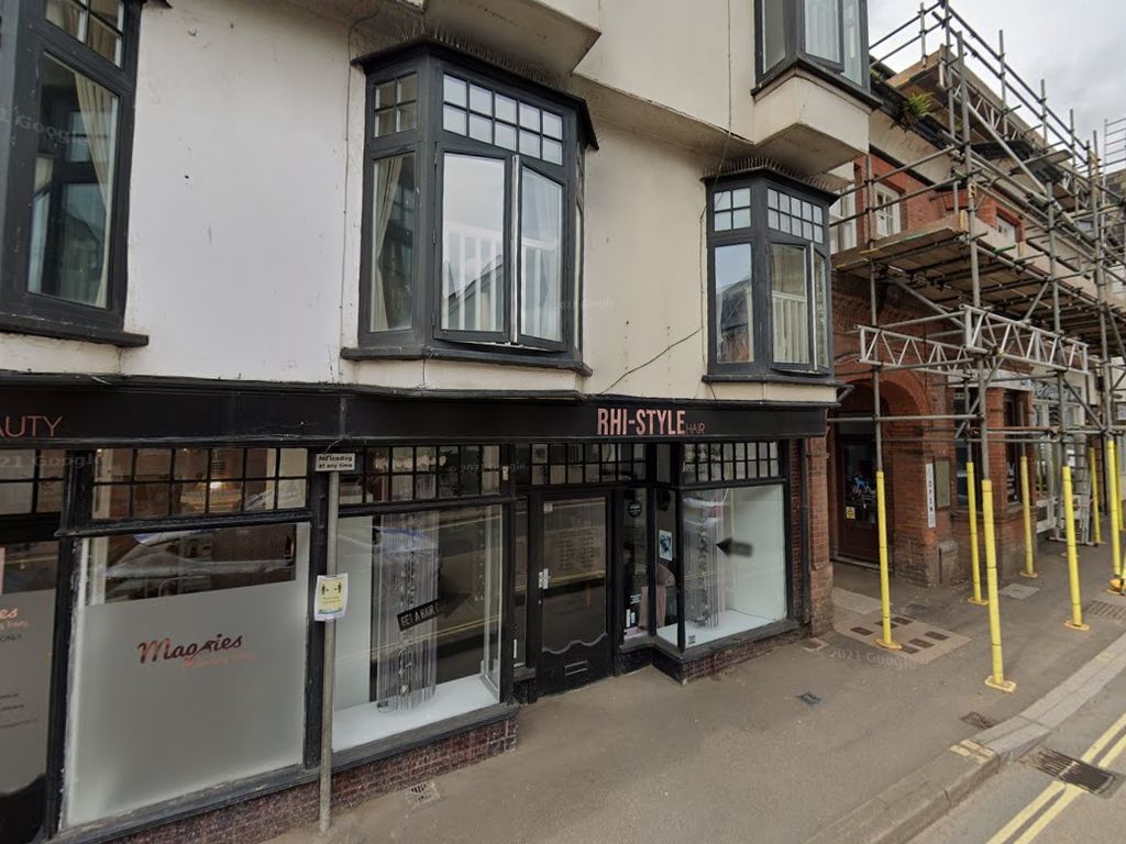 Retail premises to let in Fore Street, Cullompton EX15 - Zoopla
