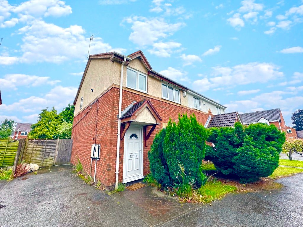 3 bed semi-detached house to rent in Higham Way, Wolverhampton WV10, £ ...