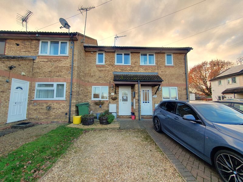 2 Bed Terraced House For Sale In Cherry Close Hardwicke Gloucester
