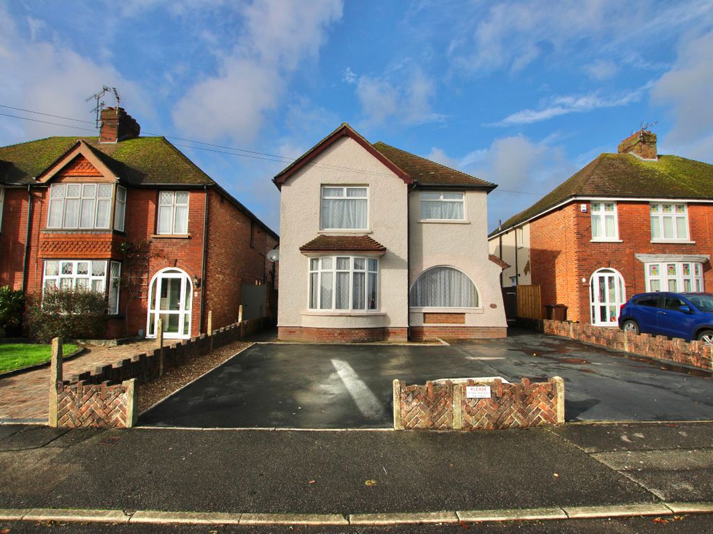 3 Bed Detached House For Sale In Earls Avenue Willesborough Ashford
