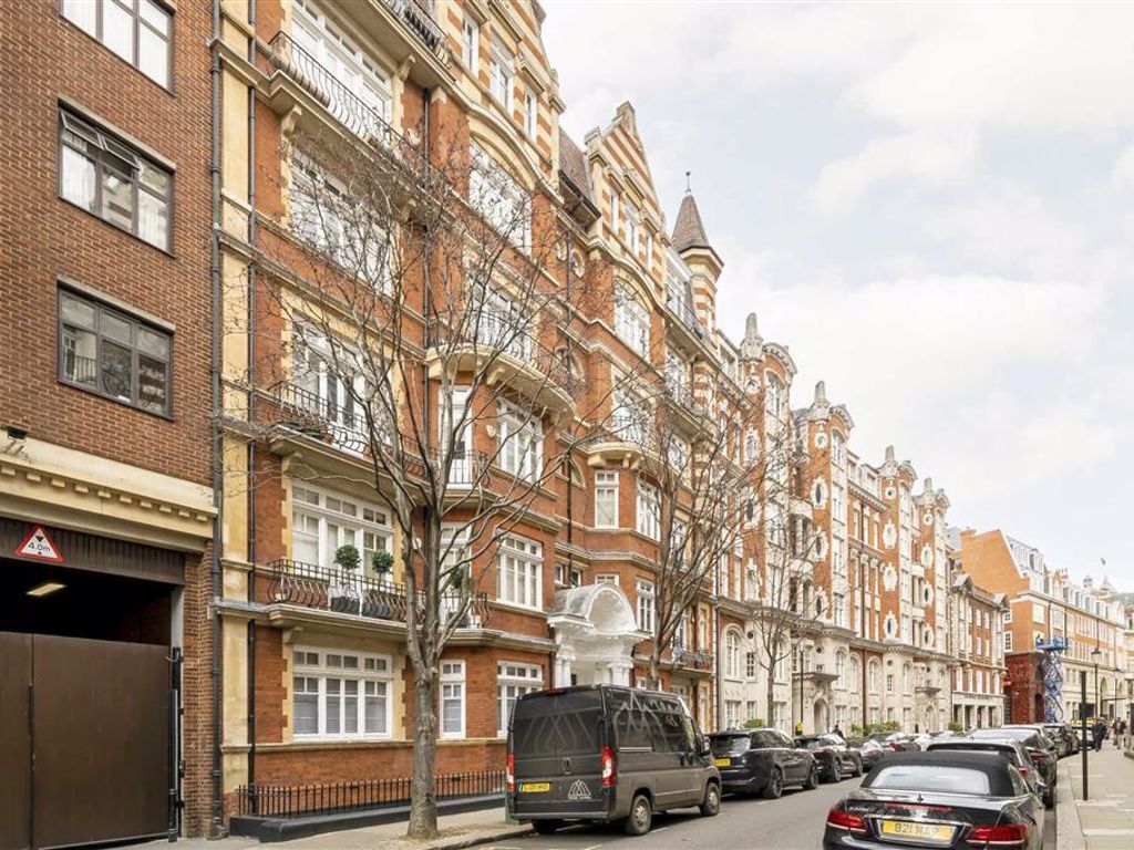 3 bed flat to rent in Basil Street, London SW3 - Zoopla