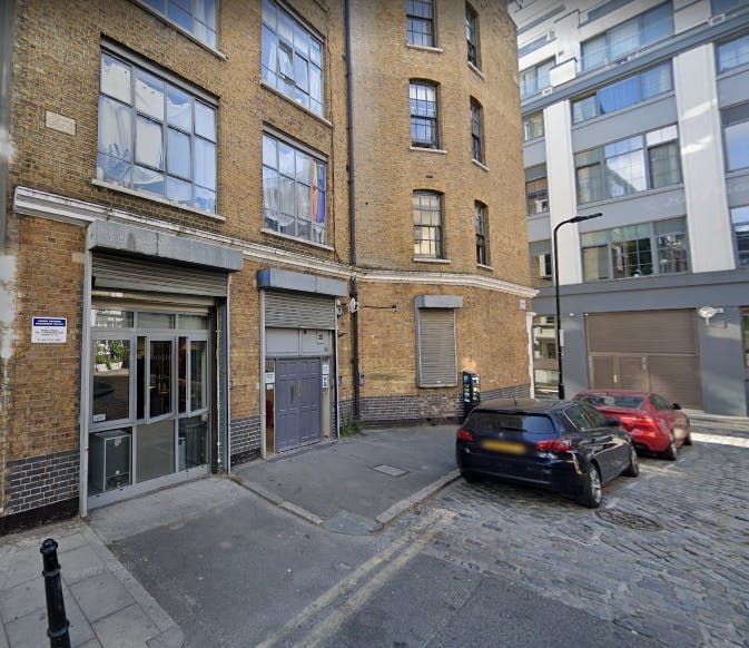 Pickwick & Regents House, Ebenezer Street, London, 7Lp, Pickwick ...
