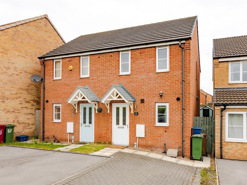 2 Bed Semi Detached House To Rent In Dunlin Drive Scunthorpe Dn16 £