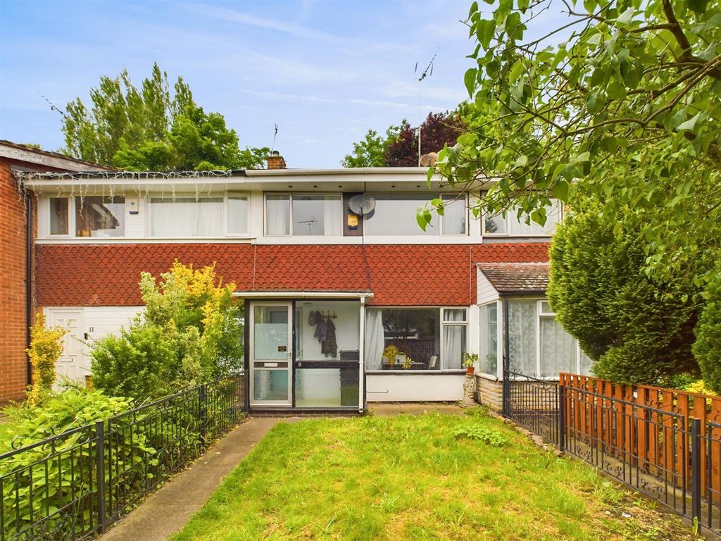 3 bed terraced house for sale in The Beeches, Nottingham NG3, £150,000 ...