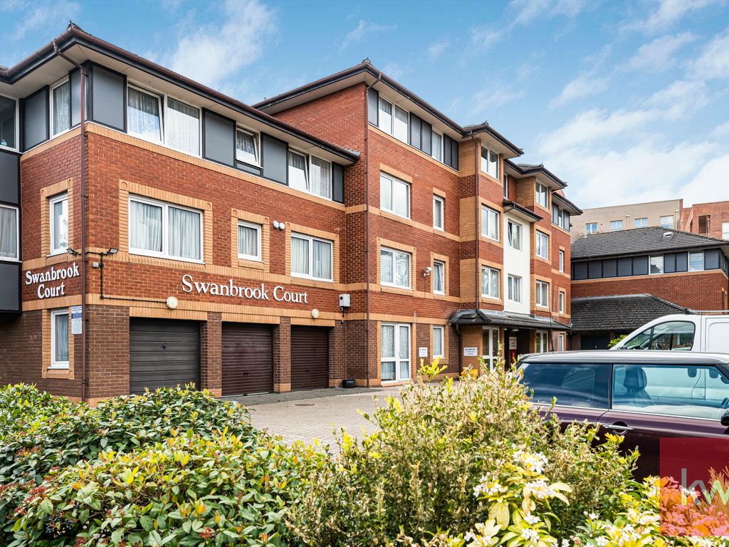 1 bed flat for sale in Swanbrook Court, Bridge Avenue, Maidenhead SL6 ...