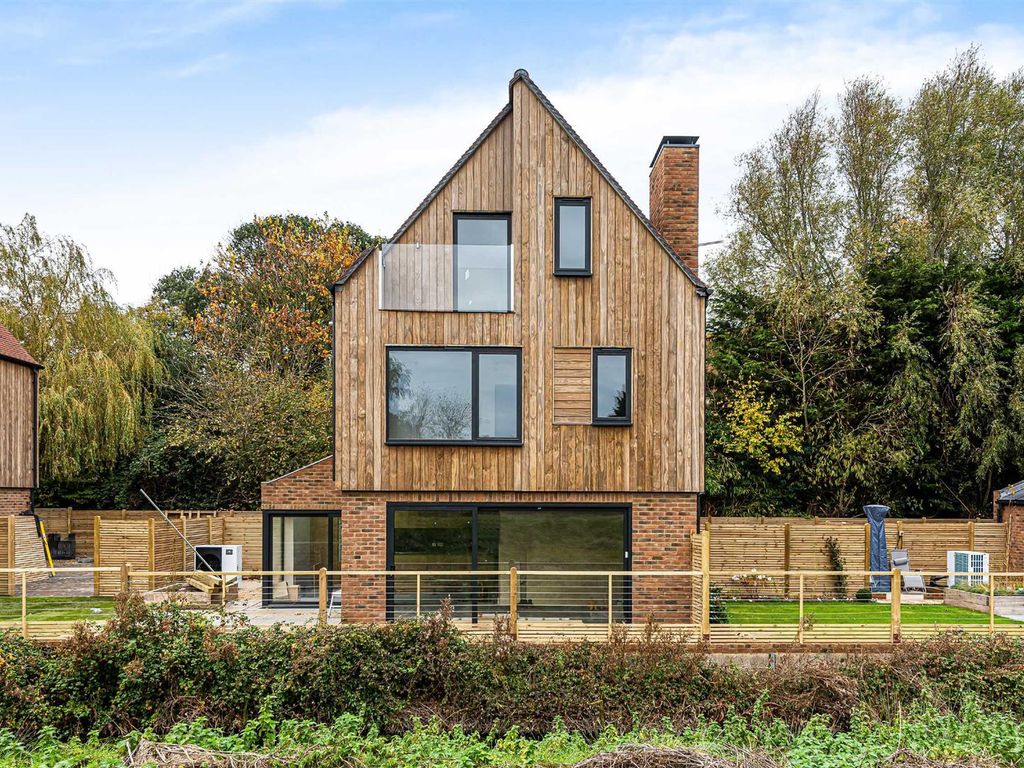 4 bed detached house for sale in The Street, Appledore, Ashford TN26 ...