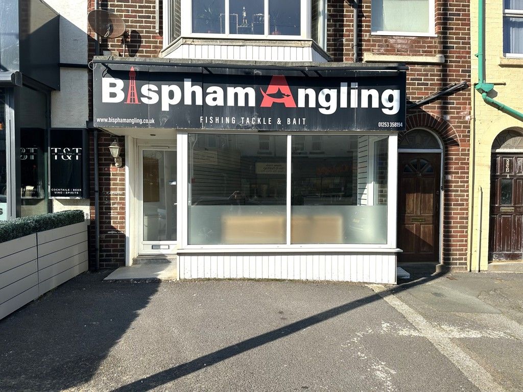 Retail premises to let in 7 Red Bank Road, Bispham, Blackpool ...