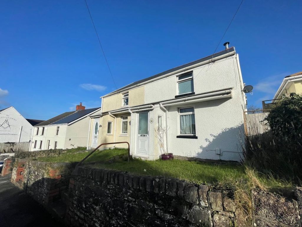 3 Bed Semi Detached House For Sale In Swansea Road Waunarlwydd