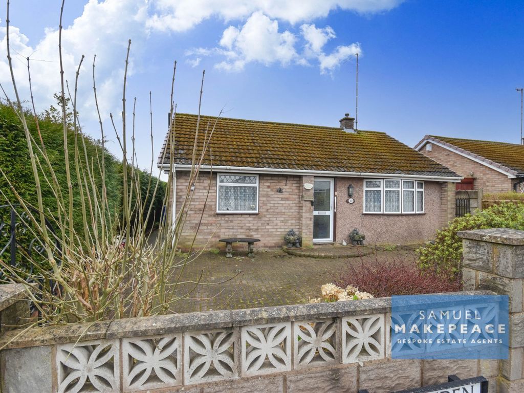 2 Bed Detached Bungalow For Sale In Stratheden Road Bradeley Stoke On