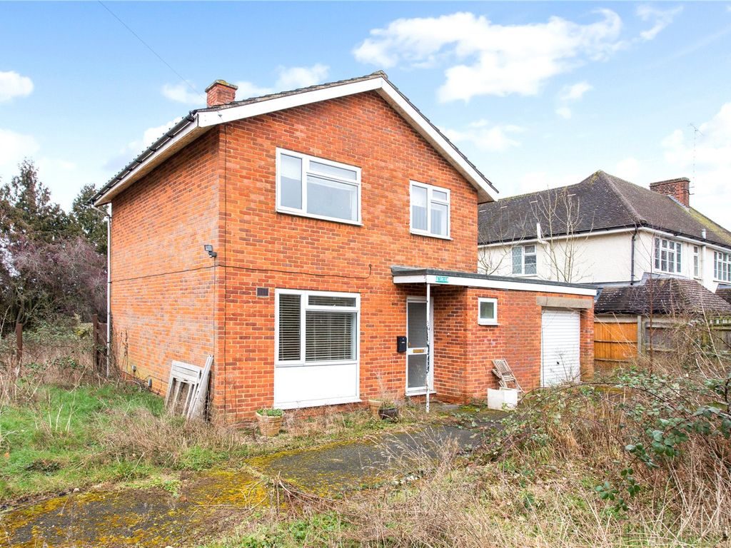 3 bed detached house for sale in Sauncey Avenue, Harpenden ...