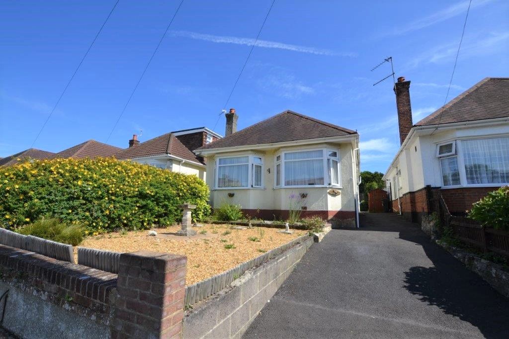 3 bed detached bungalow for sale in East Howe Lane, Bournemouth BH10 ...